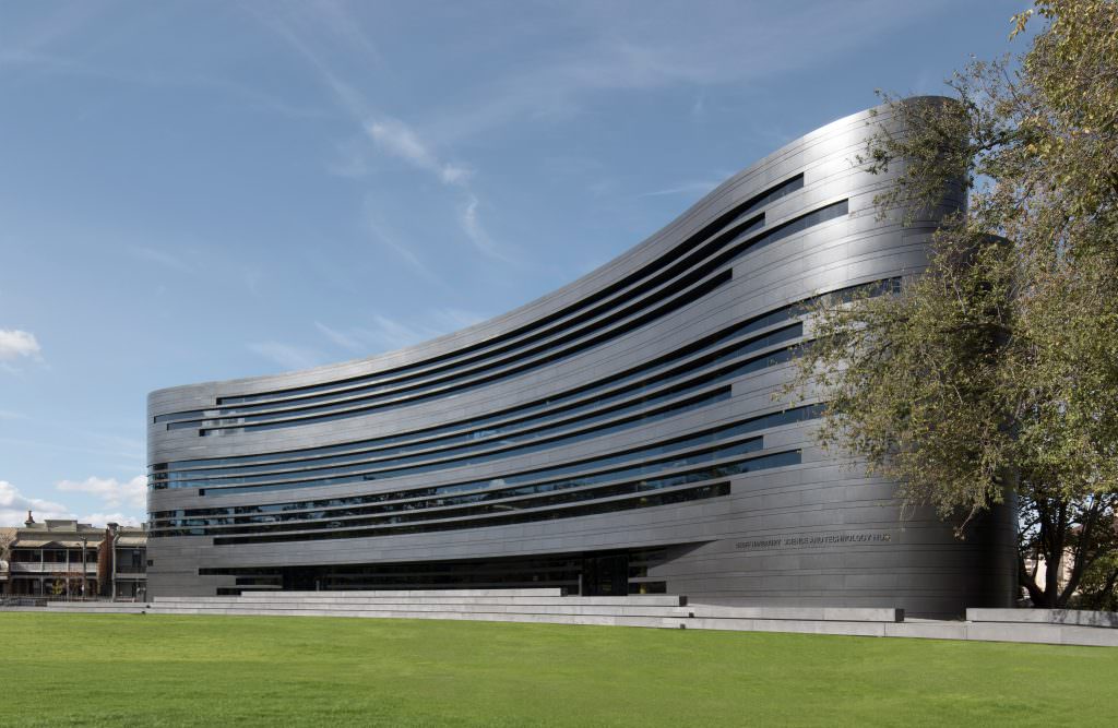 MELBOURNE GRAMMAR Wayfinding and Signage - Studio Ongarato